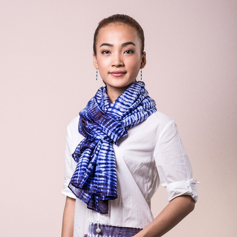 Cambodian silk scarf - 4-Hearts